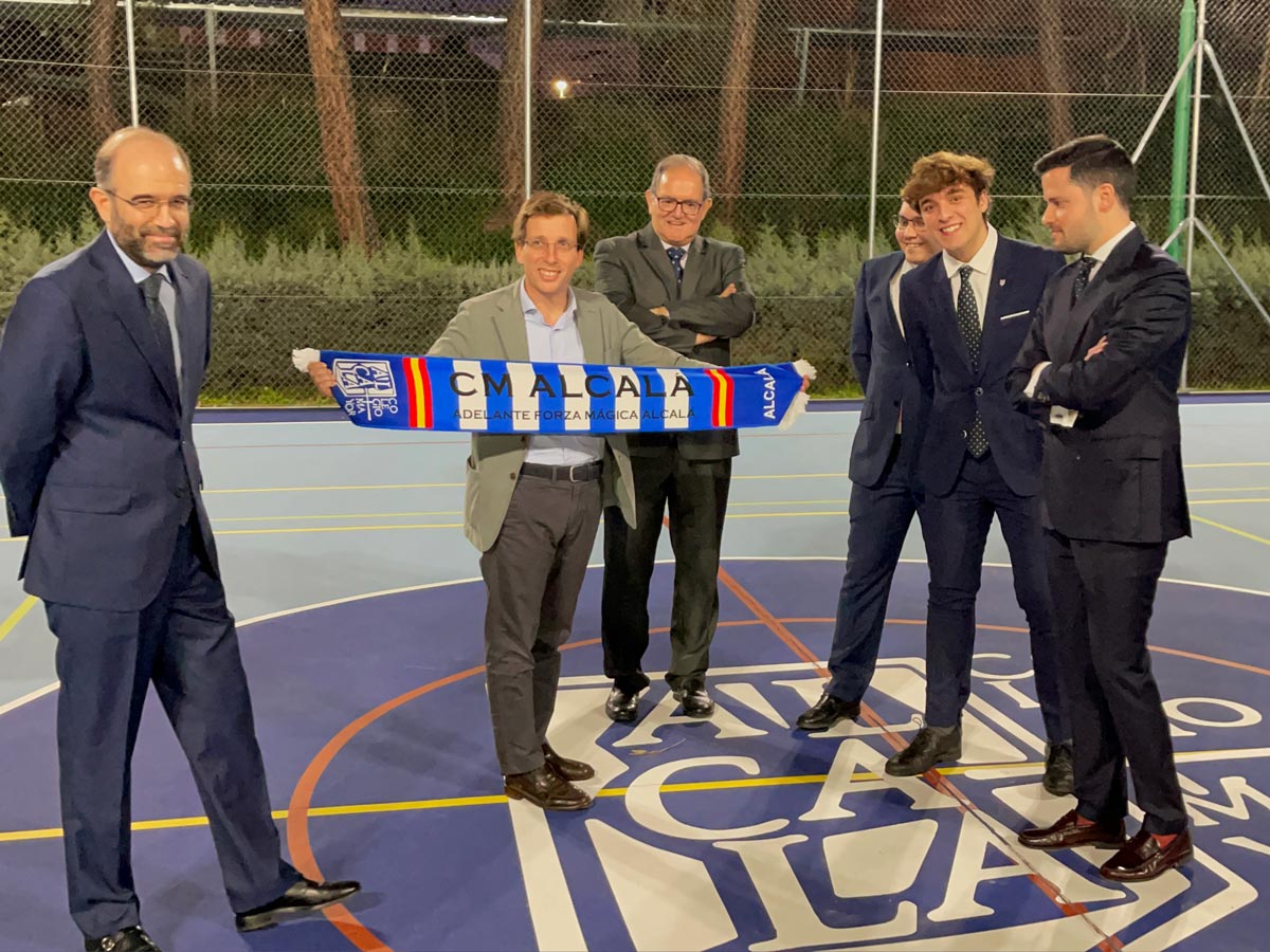 Visita de José Luis Martínez Almeida al CM Alcalá - Colegio Mayor Alcalá